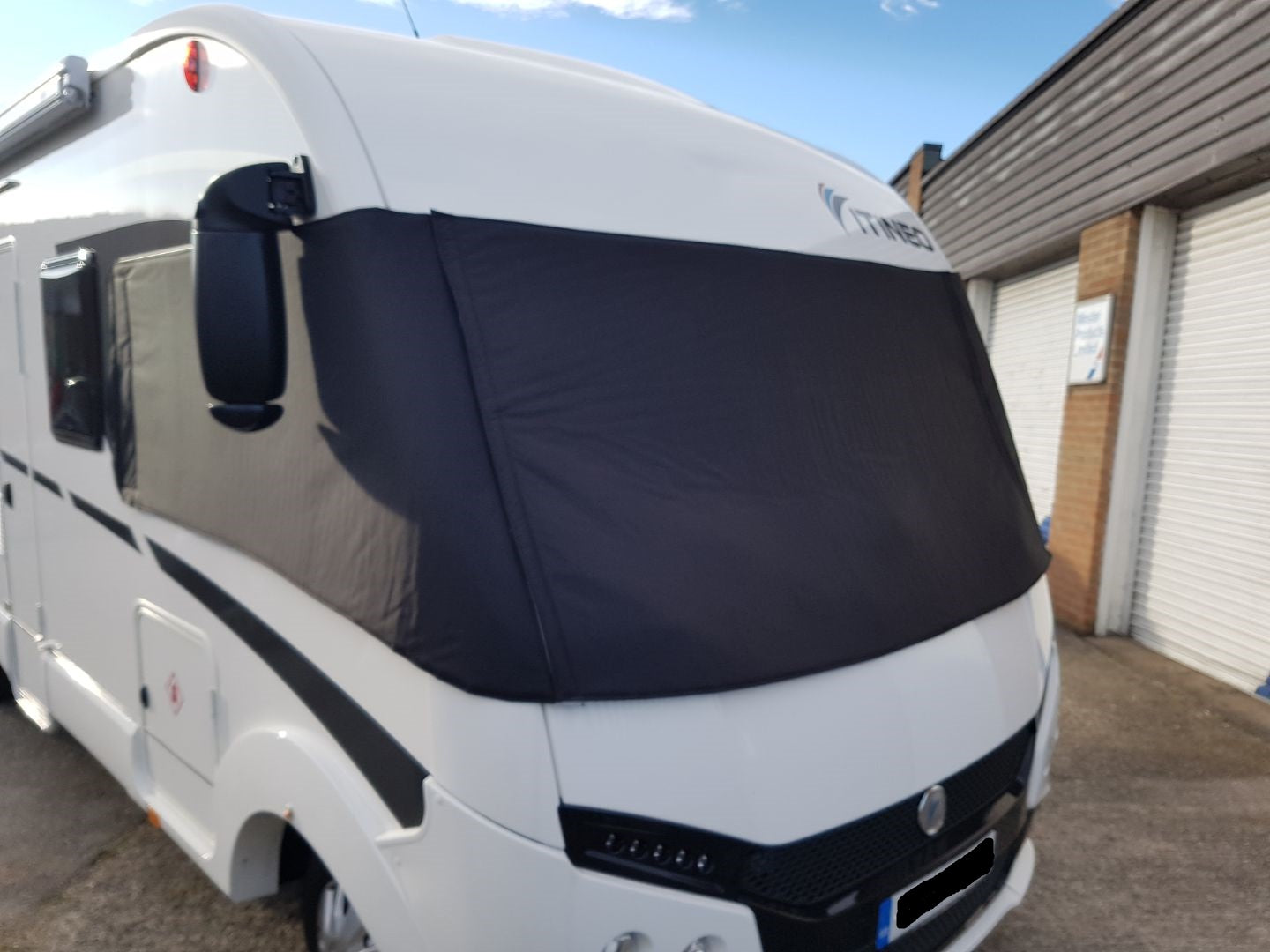 POLAR™ A-Class Thermal Screen Cover – POLAR Technologies